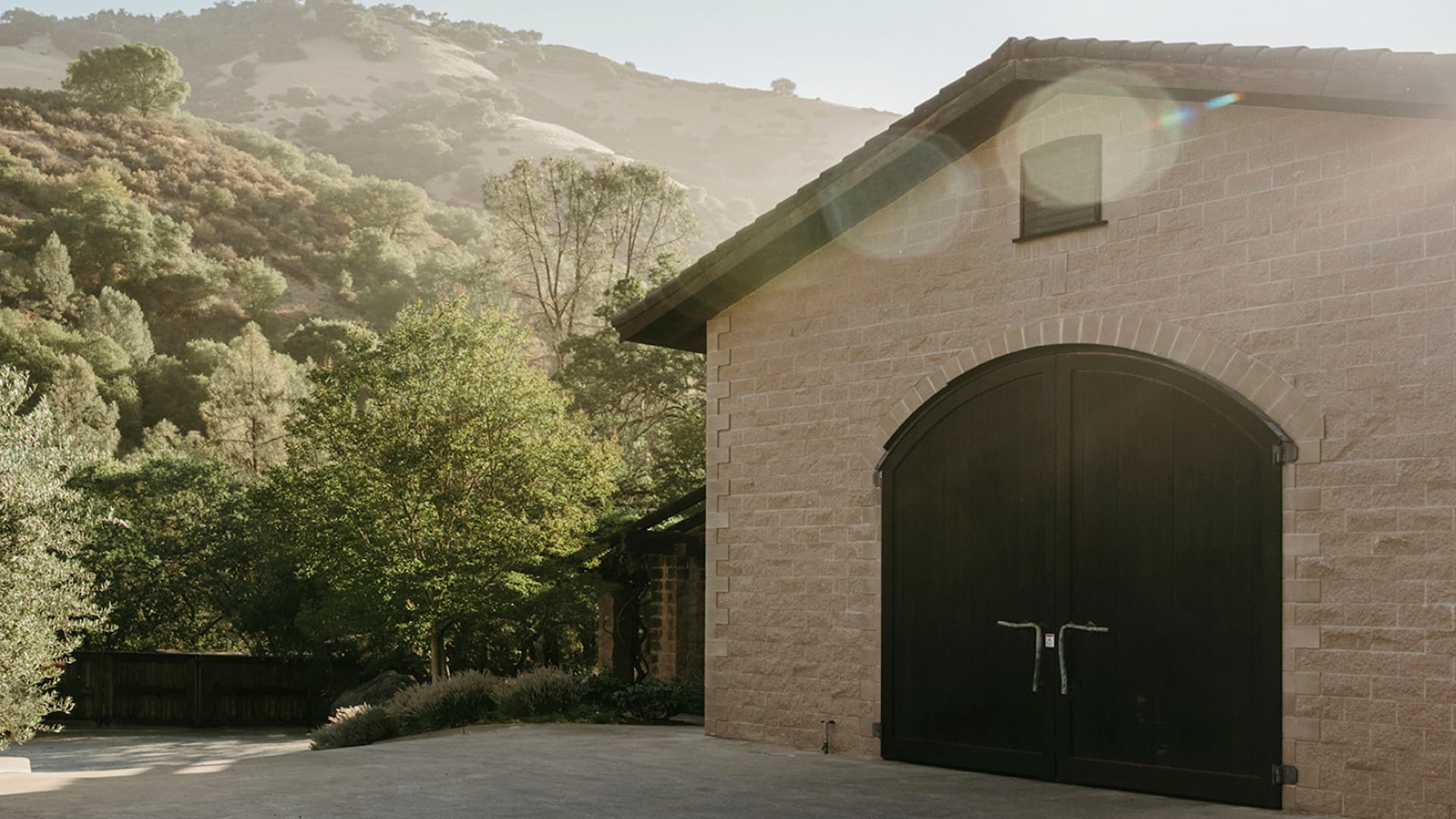 Tiny Production, Big Personality – Gordon's Fine Wine